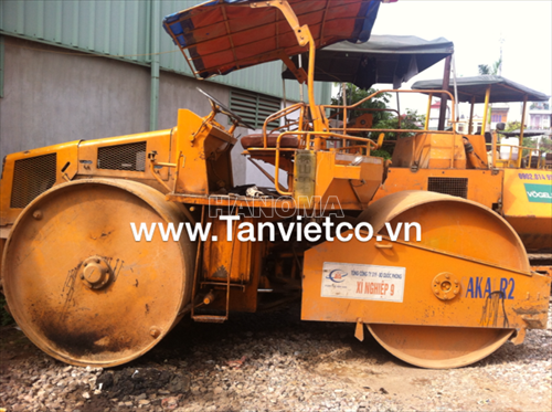 Cho thuê Xe lu tĩnh SAKAI R2