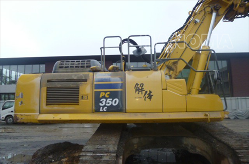 2018 KOMATSU PC350LC-11 90815